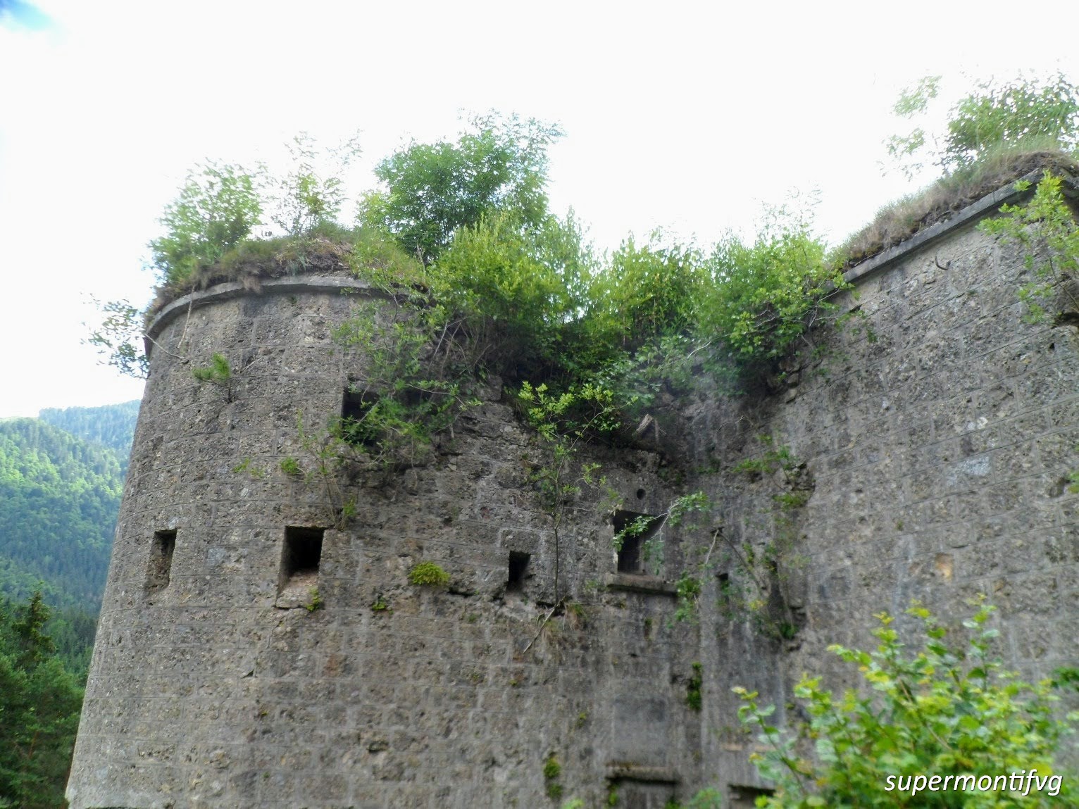 FORT HENSEL da MALBORGHETTO lungo il Sentiero della Pace – SUPERMONTIFVG